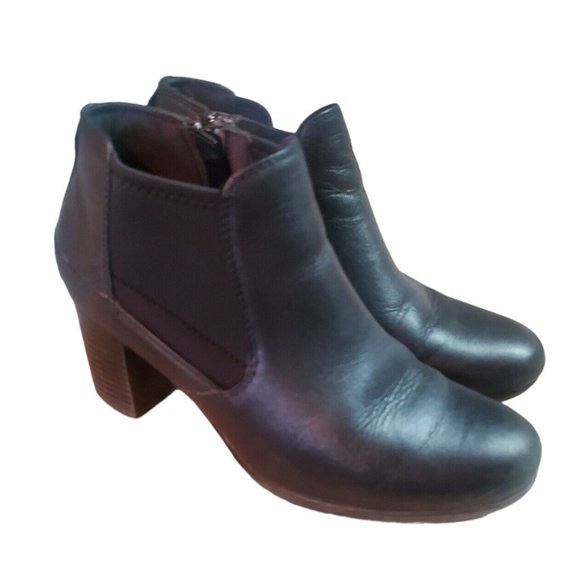 Clarks | Shoes | Clarks Womens Ankle Boot Black Leather Size 6 Zipper 2 ...